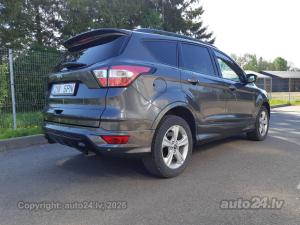 Grey Ford Kuga 2018 in Tallinn, with an engine capacity of 2.00 L and mileage of 195 thousand km for 13000 €, photo 5 on AUTOMOTO.COM.LV