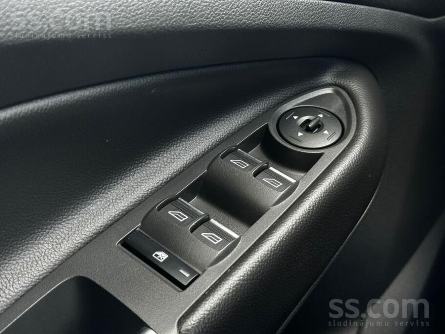 Pelēks Ford Kuga 2018 Jelgava, ar dzinēja tilpumu 2.00 L un nobraukumu 0 tūkst. km par 13500 €, foto 22 vietnē AUTOMOTO.COM.LV