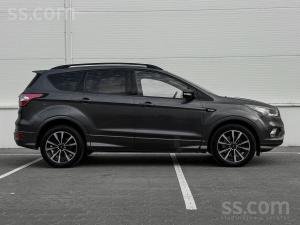 Pelēks Ford Kuga 2018 Rīga, ar dzinēja tilpumu 1.50 L un nobraukumu 0 tūkst. km par 12990 €, foto 13 vietnē AUTOMOTO.COM.LV