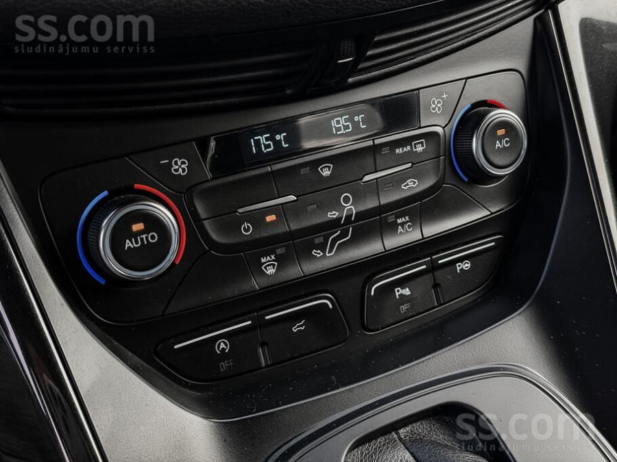 Pelēks Ford Kuga 2018 Rīga, ar dzinēja tilpumu 1.50 L un nobraukumu 0 tūkst. km par 12990 €, foto 27 vietnē AUTOMOTO.COM.LV
