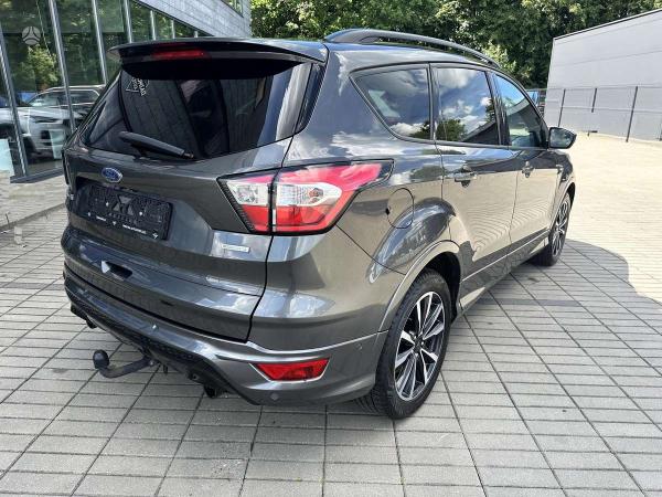 Pelēks Ford Kuga 2018 Kauņa, ar dzinēja tilpumu 1.50 L un nobraukumu 189 tūkst. km par 10300 €, foto 3 vietnē AUTOMOTO.COM.LV