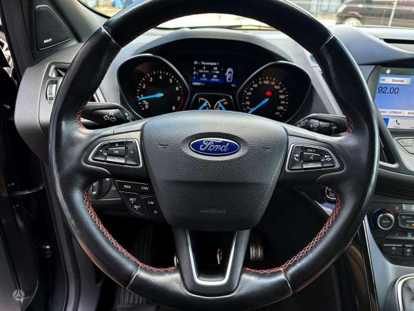 Pelēks Ford Kuga 2018 Kauņa, ar dzinēja tilpumu 1.50 L un nobraukumu 189 tūkst. km par 10300 €, foto 7 vietnē AUTOMOTO.COM.LV