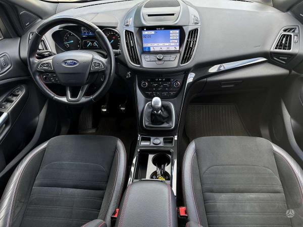 Pelēks Ford Kuga 2018 Kauņa, ar dzinēja tilpumu 1.50 L un nobraukumu 189 tūkst. km par 10300 €, foto 9 vietnē AUTOMOTO.COM.LV