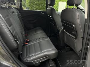 Grey Ford Kuga 2018 in Riga, with an engine capacity of 2.00 L and mileage of 200 thousand km for 9950 €, photo 14 on AUTOMOTO.COM.LV