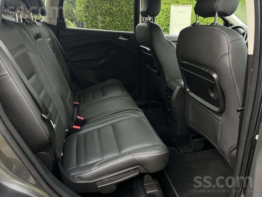 Grey Ford Kuga 2018 in Riga, with an engine capacity of 2.00 L and mileage of 200 thousand km for 9950 €, photo 14 on AUTOMOTO.COM.LV