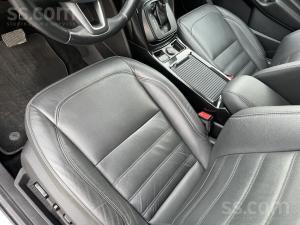Grey Ford Kuga 2018 in Riga, with an engine capacity of 2.00 L and mileage of 200 thousand km for 9950 €, photo 15 on AUTOMOTO.COM.LV