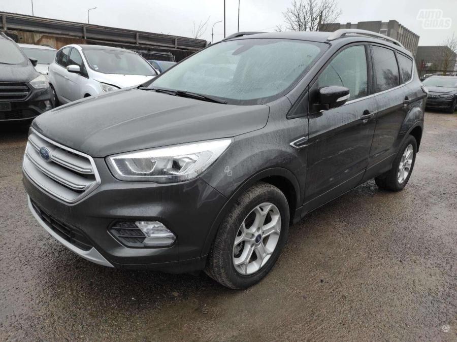 Grey Ford Kuga 2018 in Panevezys, with an engine capacity of 2.00 L and mileage of 125 thousand km for 11500 €, photo 3 on AUTOMOTO.COM.LV