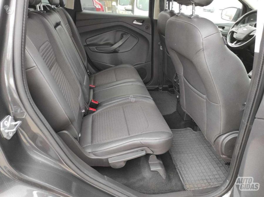 Grey Ford Kuga 2018 in Panevezys, with an engine capacity of 2.00 L and mileage of 125 thousand km for 11500 €, photo 15 on AUTOMOTO.COM.LV