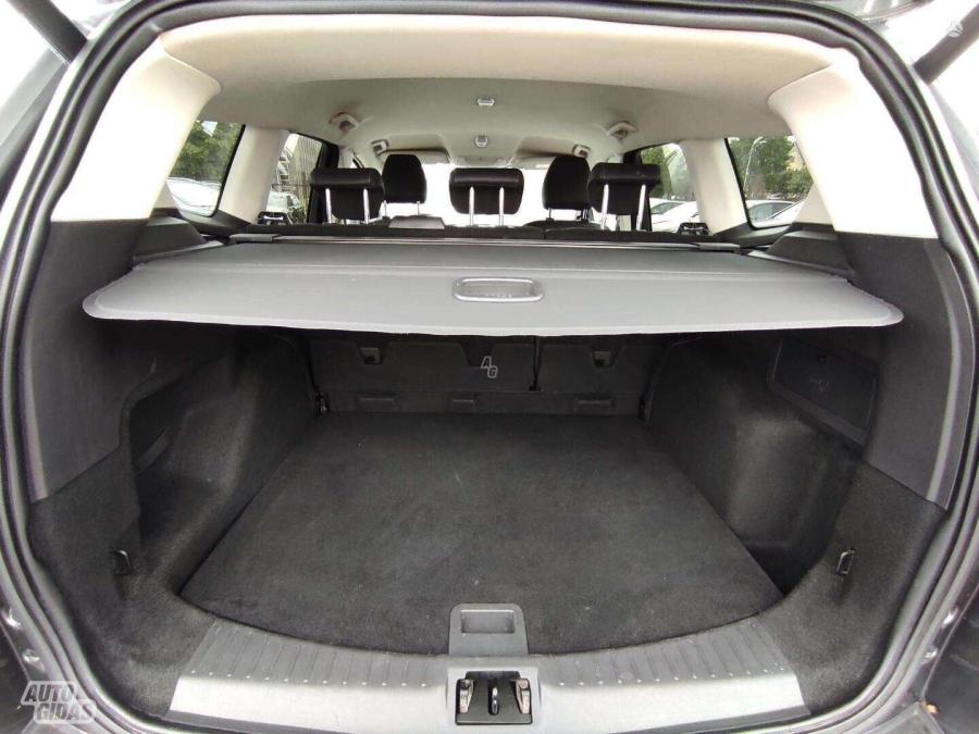 Grey Ford Kuga 2018 in Panevezys, with an engine capacity of 2.00 L and mileage of 125 thousand km for 11500 €, photo 18 on AUTOMOTO.COM.LV