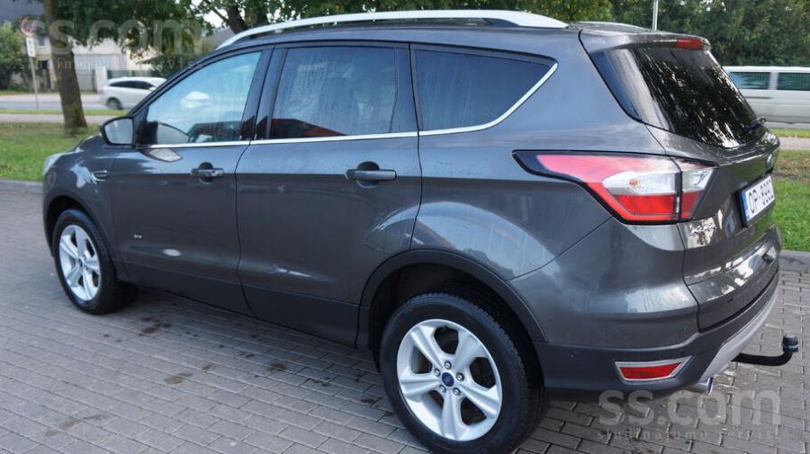 Pelēks Ford Kuga 2018 Jelgava, ar dzinēja tilpumu 2.00 L un nobraukumu 0 tūkst. km par 10990 €, foto 3 vietnē AUTOMOTO.COM.LV