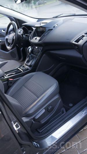 Pelēks Ford Kuga 2018 Jelgava, ar dzinēja tilpumu 2.00 L un nobraukumu 0 tūkst. km par 10990 €, foto 13 vietnē AUTOMOTO.COM.LV