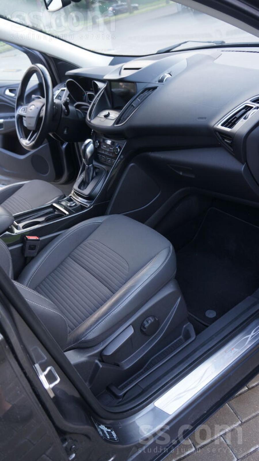 Pelēks Ford Kuga 2018 Jelgava, ar dzinēja tilpumu 2.00 L un nobraukumu 0 tūkst. km par 10990 €, foto 13 vietnē AUTOMOTO.COM.LV