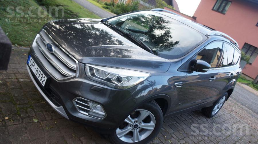 Pelēks Ford Kuga 2018 Jelgava, ar dzinēja tilpumu 2.00 L un nobraukumu 0 tūkst. km par 10990 €, foto 31 vietnē AUTOMOTO.COM.LV