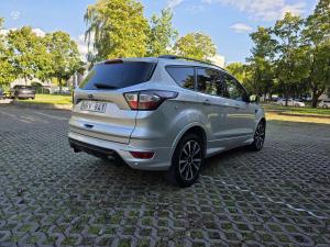 Grey Ford Kuga 2018 in Jonava, with an engine capacity of 2.00 L and mileage of 273 thousand km for 11600 €, photo 6 on AUTOMOTO.COM.LV