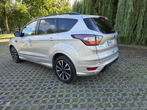 Grey Ford Kuga 2018 in Jonava, with an engine capacity of 2.00 L and mileage of 273 thousand km for 11600 €, photo 10 on AUTOMOTO.COM.LV