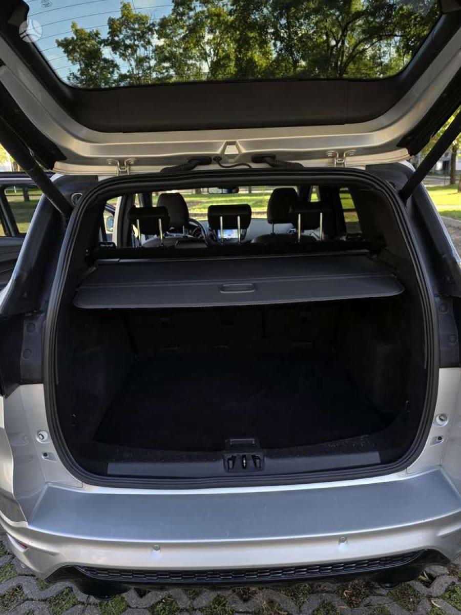 Grey Ford Kuga 2018 in Jonava, with an engine capacity of 2.00 L and mileage of 273 thousand km for 11600 €, photo 14 on AUTOMOTO.COM.LV