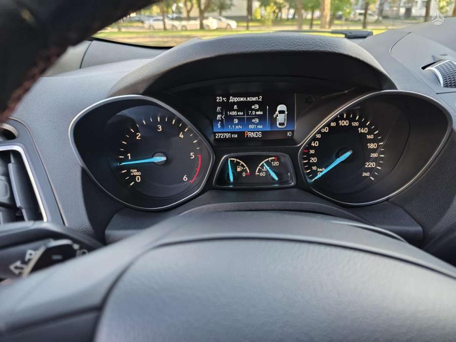 Grey Ford Kuga 2018 in Jonava, with an engine capacity of 2.00 L and mileage of 273 thousand km for 11600 €, photo 19 on AUTOMOTO.COM.LV