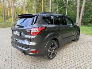 Pelēks Ford Kuga 2018 Ogre, ar dzinēja tilpumu 2.00 L un nobraukumu 221 tūkst. km par 12200 €, foto 5 vietnē AUTOMOTO.COM.LV
