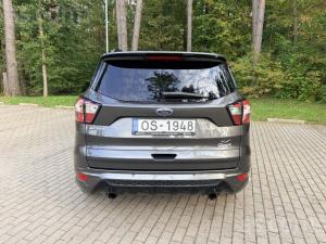 Pelēks Ford Kuga 2018 Ogre, ar dzinēja tilpumu 2.00 L un nobraukumu 221 tūkst. km par 12200 €, foto 7 vietnē AUTOMOTO.COM.LV