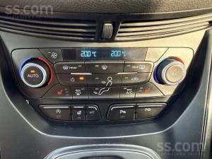Pelēks Ford Kuga 2018 Ogre, ar dzinēja tilpumu 2.00 L un nobraukumu 221 tūkst. km par 12200 €, foto 18 vietnē AUTOMOTO.COM.LV
