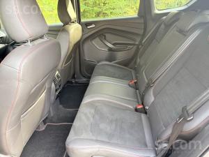 Pelēks Ford Kuga 2018 Ogre, ar dzinēja tilpumu 2.00 L un nobraukumu 221 tūkst. km par 12200 €, foto 23 vietnē AUTOMOTO.COM.LV