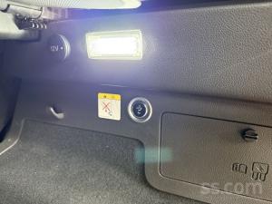 Pelēks Ford Kuga 2018 Ogre, ar dzinēja tilpumu 2.00 L un nobraukumu 221 tūkst. km par 12200 €, foto 33 vietnē AUTOMOTO.COM.LV