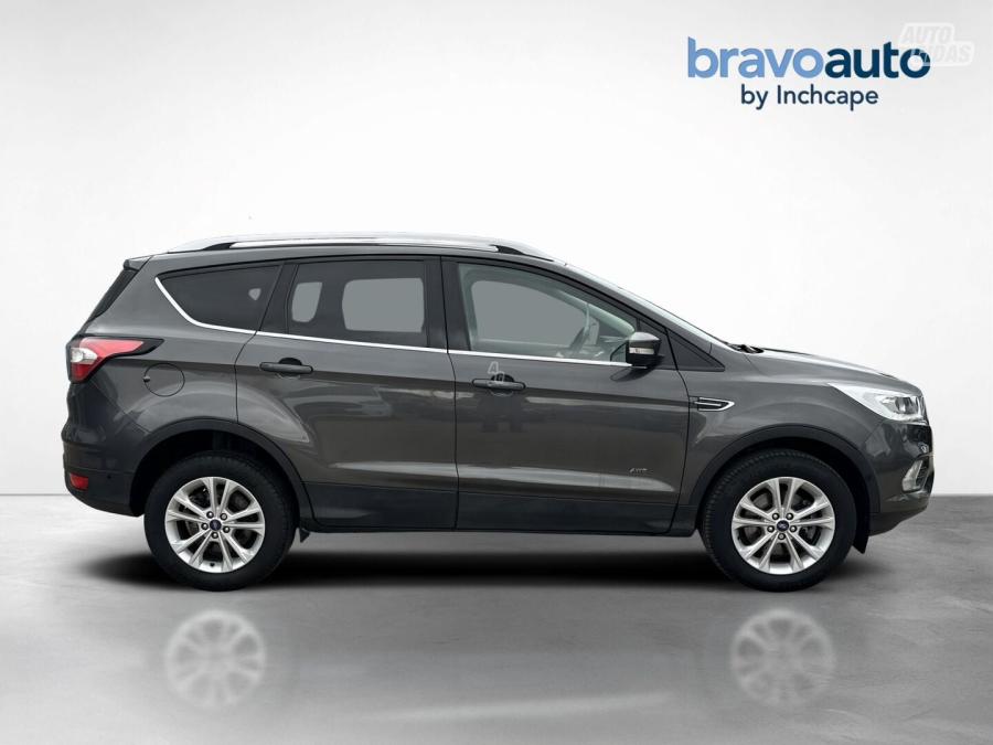 Pelēks Ford Kuga 2018 Kauņa, ar dzinēja tilpumu 1.50 L un nobraukumu 94 tūkst. km par 14971 €, foto 7 vietnē AUTOMOTO.COM.LV