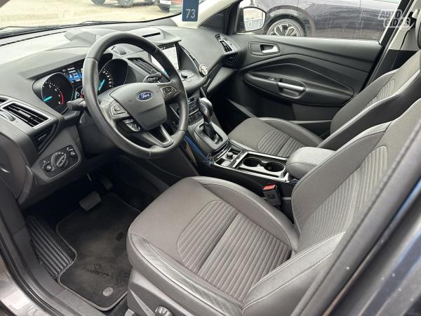 Ford Kuga 2018 Kauņa vietnē Pelēks Ford Kuga 2018 Kauņa, ar dzinēja tilpumu 1.50 L un nobraukumu 94 tūkst. km par 14971 €, foto 10 vietnē AUTOMOTO.COM.LV