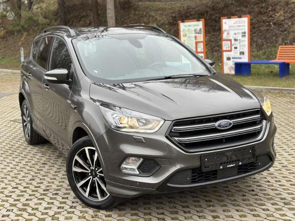 Grey Ford Kuga 2019 in Kaunas, with an engine capacity of 2.00 L and mileage of 226 thousand km for 12950 €, photo 1 on AUTOMOTO.COM.LV