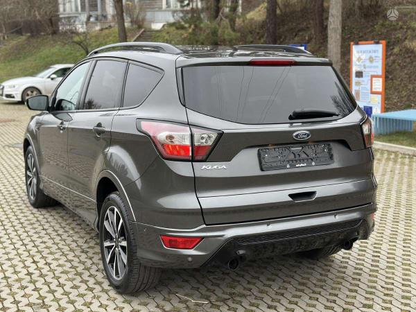 Grey Ford Kuga 2019 in Kaunas, with an engine capacity of 2.00 L and mileage of 226 thousand km for 12950 €, photo 2 on AUTOMOTO.COM.LV