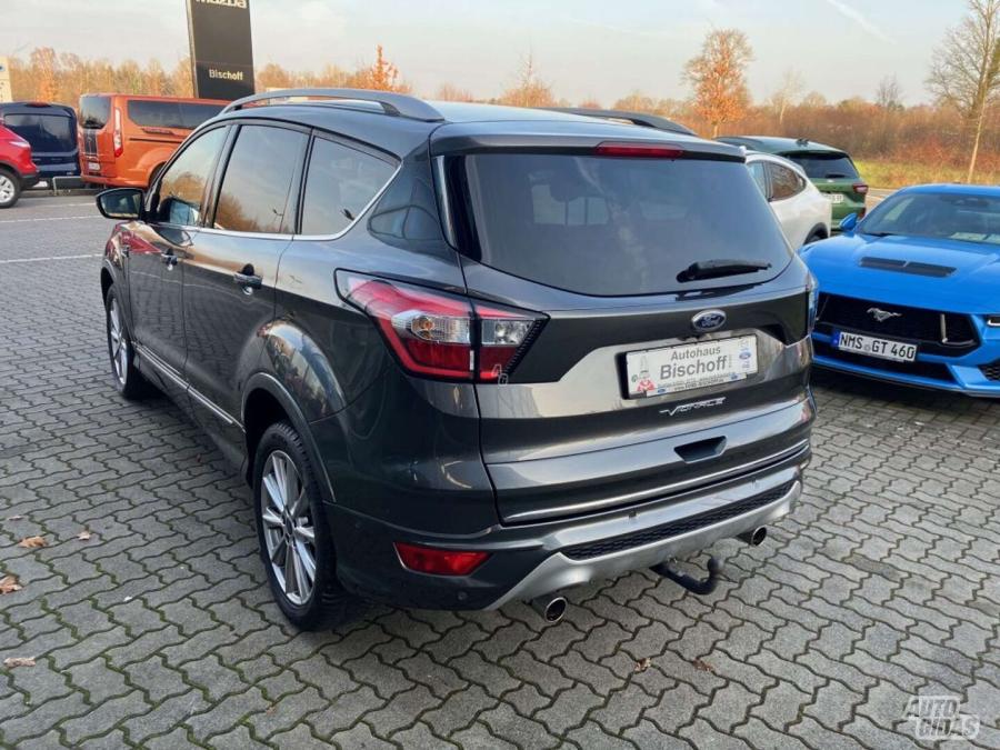 Grey Ford Kuga 2019 in Kaunas, with an engine capacity of 1.50 L and mileage of 82 thousand km for 22287 €, photo 7 on AUTOMOTO.COM.LV