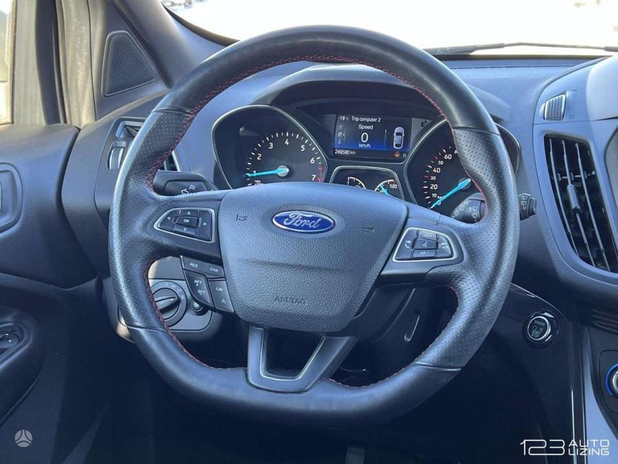 Pelēks Ford Kuga 2019 Tauragė, ar dzinēja tilpumu 1.50 L un nobraukumu 249 tūkst. km par 9900 €, foto 15 vietnē AUTOMOTO.COM.LV