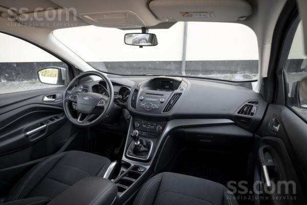 Серый Форд Куга 2019 в Талси, объемом двигателя 1.50 л и пробегом 128 тыс. км за 13950 €, фото 8 на AUTOMOTO.COM.LV