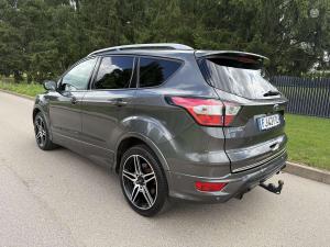 Grey Ford Kuga 2019 in Taurage, with an engine capacity of 2.00 L and mileage of 280 thousand km for 10200 €, photo 6 on AUTOMOTO.COM.LV