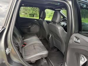 Grey Ford Kuga 2019 in Taurage, with an engine capacity of 2.00 L and mileage of 280 thousand km for 10200 €, photo 30 on AUTOMOTO.COM.LV