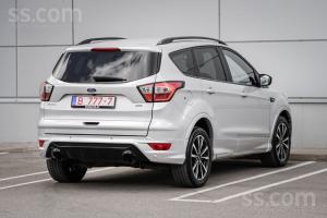Pelēks Ford Kuga 2019 Rīga, ar dzinēja tilpumu 1.50 L un nobraukumu 113 tūkst. km par 15400 €, foto 5 vietnē AUTOMOTO.COM.LV