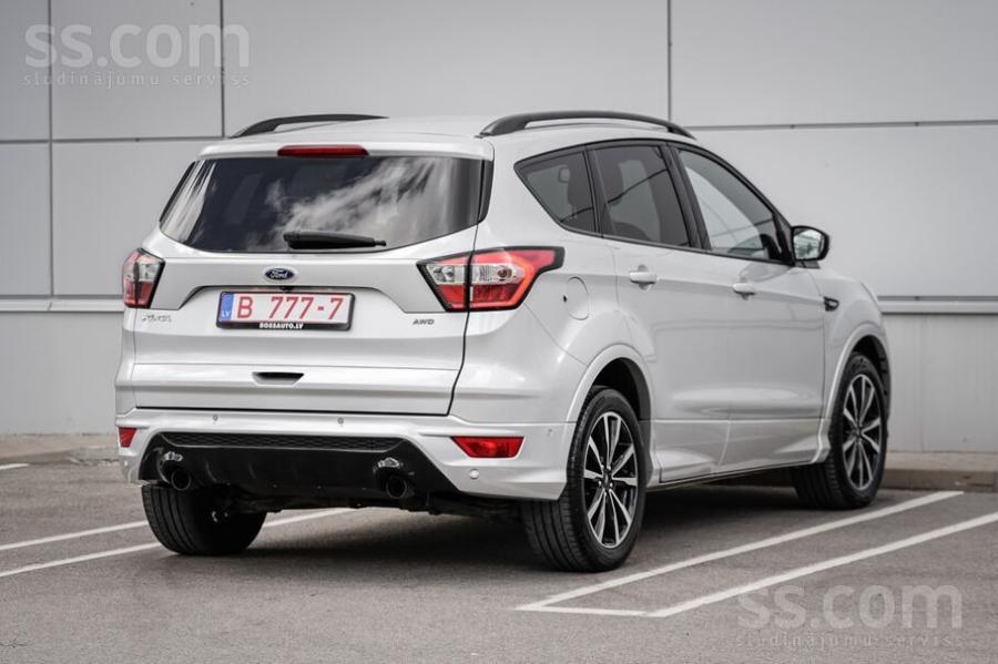 Pelēks Ford Kuga 2019 Rīga, ar dzinēja tilpumu 1.50 L un nobraukumu 113 tūkst. km par 15400 €, foto 5 vietnē AUTOMOTO.COM.LV