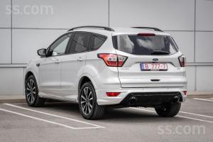 Pelēks Ford Kuga 2019 Rīga, ar dzinēja tilpumu 1.50 L un nobraukumu 113 tūkst. km par 15400 €, foto 7 vietnē AUTOMOTO.COM.LV