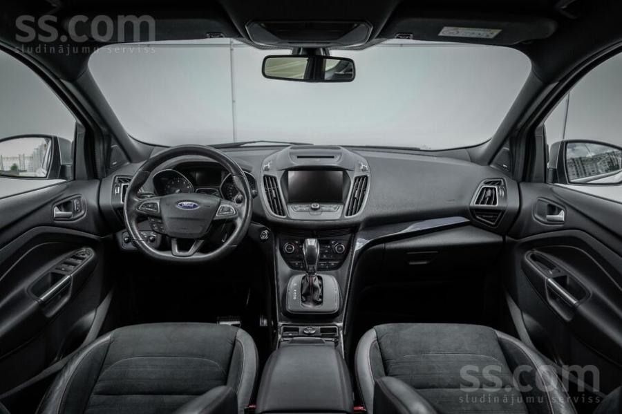 Pelēks Ford Kuga 2019 Rīga, ar dzinēja tilpumu 1.50 L un nobraukumu 113 tūkst. km par 15400 €, foto 19 vietnē AUTOMOTO.COM.LV