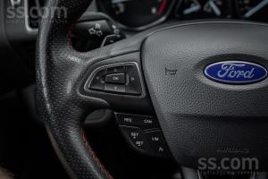 Pelēks Ford Kuga 2019 Rīga, ar dzinēja tilpumu 1.50 L un nobraukumu 113 tūkst. km par 15400 €, foto 21 vietnē AUTOMOTO.COM.LV