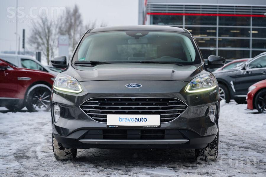 Grey Ford Kuga 2020 in Riga, with an engine capacity of 2.00 L and mileage of 93 thousand km for 16490 €, photo 2 on AUTOMOTO.COM.LV