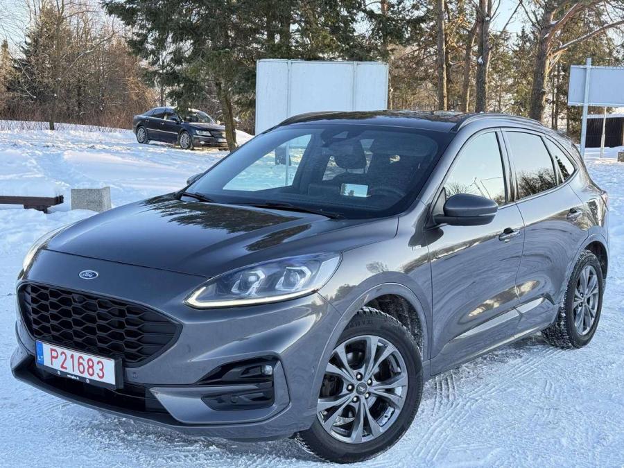 Pelēks Ford Kuga 2020 Raseiniai, ar dzinēja tilpumu 1.50 L un nobraukumu 232 tūkst. km par 15550 €, foto 2 vietnē AUTOMOTO.COM.LV