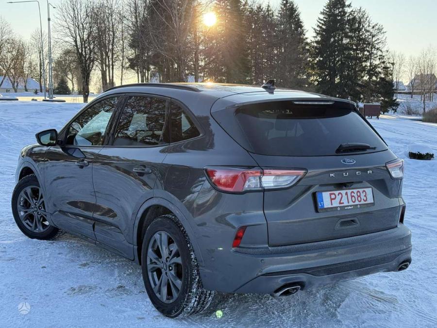 Pelēks Ford Kuga 2020 Raseiniai, ar dzinēja tilpumu 1.50 L un nobraukumu 232 tūkst. km par 15550 €, foto 5 vietnē AUTOMOTO.COM.LV