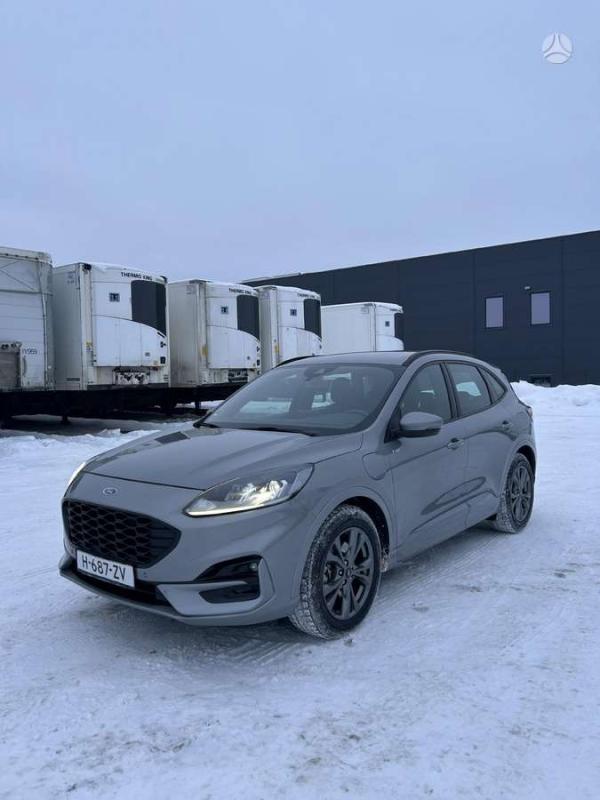 Pelēks Ford Kuga 2020 Viļņa, ar dzinēja tilpumu 2.49 L un nobraukumu 226 tūkst. km par 17700 €, foto 1 vietnē AUTOMOTO.COM.LV