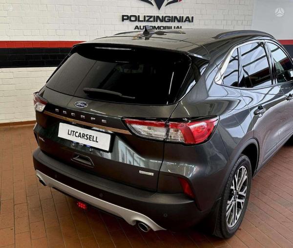 Grey Ford Kuga 2020 in Vilnius, with an engine capacity of 1.50 L and mileage of 80 thousand km for 16450 €, photo 7 on AUTOMOTO.COM.LV