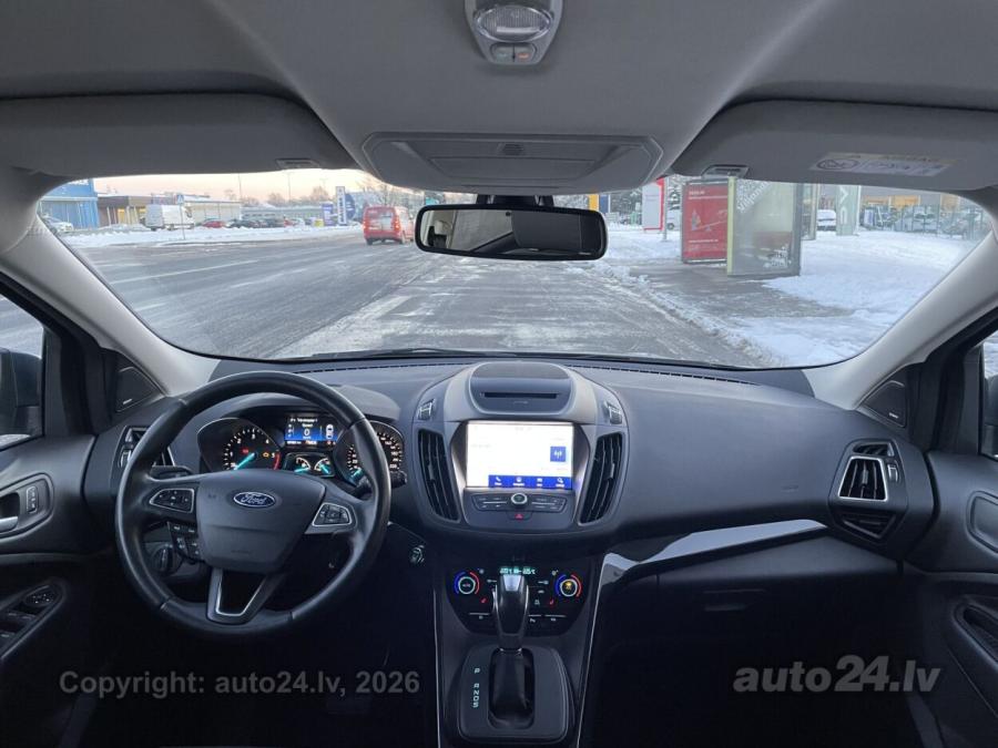 Pelēks Ford Kuga 2020 Viljandi, ar dzinēja tilpumu 2.00 L un nobraukumu 199 tūkst. km par 13980 €, foto 8 vietnē AUTOMOTO.COM.LV