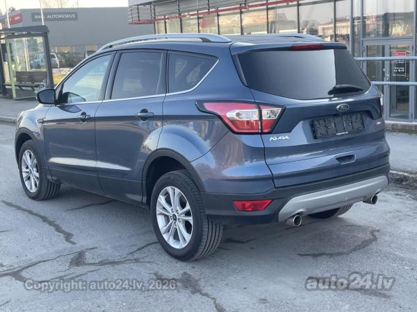 Grey Ford Kuga 2020 in Viljandi, with an engine capacity of 2.00 L and mileage of 199 thousand km for 13480 €, photo 4 on AUTOMOTO.COM.LV
