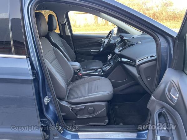 Grey Ford Kuga 2020 in Viljandi, with an engine capacity of 2.00 L and mileage of 199 thousand km for 13480 €, photo 6 on AUTOMOTO.COM.LV