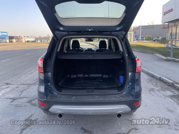 Grey Ford Kuga 2020 in Viljandi, with an engine capacity of 2.00 L and mileage of 199 thousand km for 13480 €, photo 11 on AUTOMOTO.COM.LV