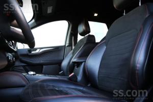 Grey Ford Kuga 2020 in Riga, with an engine capacity of 2.50 L and mileage of 198 thousand km for 17995 €, photo 15 on AUTOMOTO.COM.LV